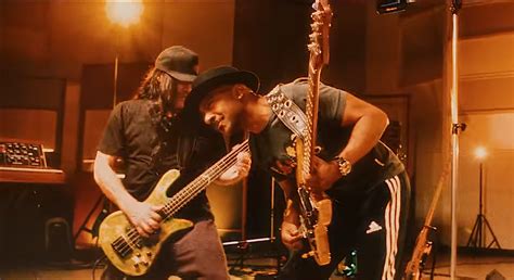 Watch Robert Trujillo And Marcus Miller Discuss Their Bass Journeys And