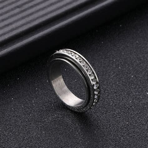 ใหม่ แหวนสเตนเลส ไทเทเนียม ประดับพลอยเทียม 6 มม สไตล์เรโทร สําหรับผู้หญิง Shopee Thailand