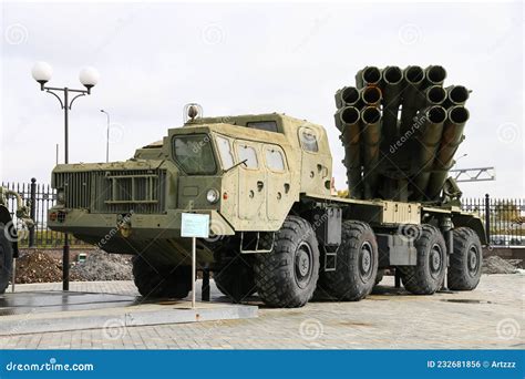 Bm 30 Smerch Mounted On Maz 543m Uragan Editorial Photo Image Of