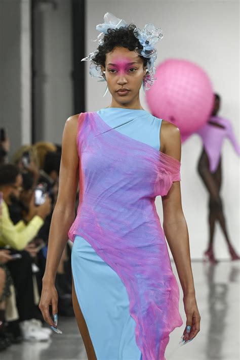 Nose Bridge Makeup Trend With Photos Popsugar Beauty