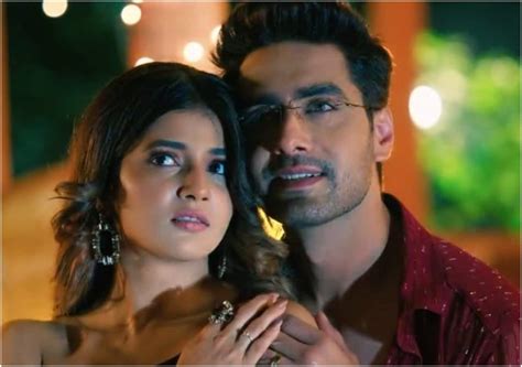 Yeh Rishta Kya Kehlata Hai Rohit Purohit Samridhii Shukla Fans Gear Up For Couples First Kiss