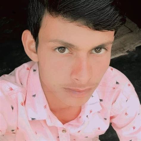 Jeetu Kumar Jeetukumarofficial • Threads Say More