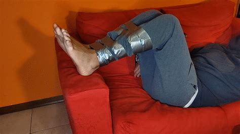 Sharp Finger Nail Tickling Solletico Con Unghie Affilatissime Lady Witch Bdsm Fetish Factory