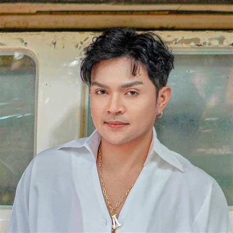 ក្រោយពីពាក្យស្លោកល្បីពេញហ្វេសប៊ុករួចមក ខេមរៈ សិរីមន្ត ក៏និយាយបែបនេះ ថា Khmerload