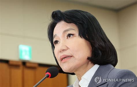 발언하는 이진숙 방송통신위원장 후보자 연합뉴스