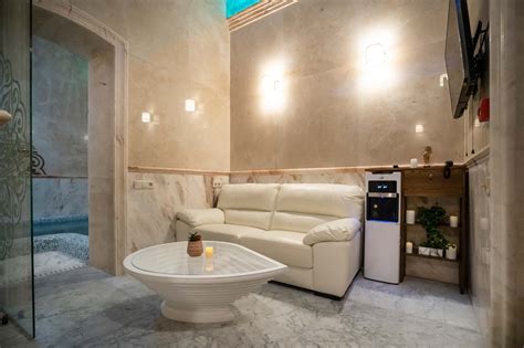 მეფე ერეკლეს აბანო