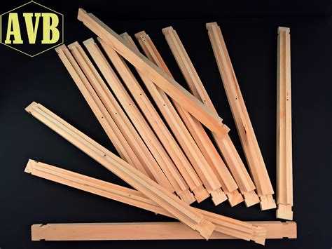 1 Foundationless Frame · Topbar Style · Langstroth 19 · Honeybee Bees