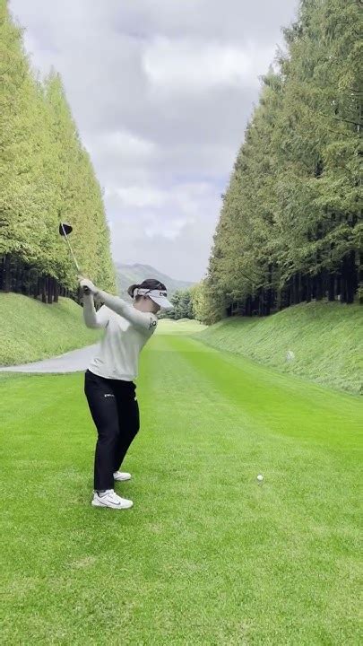 사막여우 임희정프로의 무결점 드라이버 스윙 임희정프로 임희정프로스윙 골프 드라이버스윙 스윙교정 프로스윙 엘르골프 Eg골프 Shorts Youtube