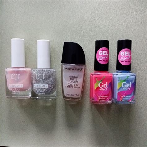 Лаки для нігтів лот — ціна 100 грн у каталозі Лак для нігтів Купити товари для краси і здоров