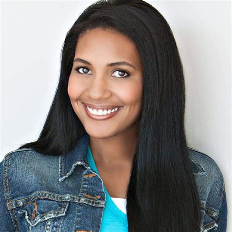 시몬스안젤라 로켓펀치