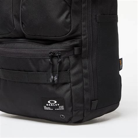 Oakley Essential Backpack Blackout Footshop