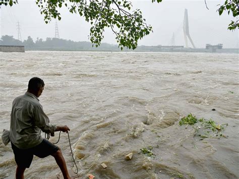 Delhi Rains Yamuna River Breaches Danger Mark Govt Schools To Remain
