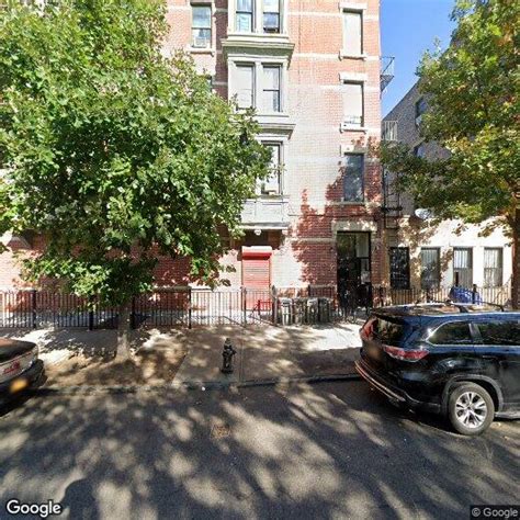 35 Malcolm X Blvd Brooklyn Ny 11221 Townhome Rentals In Brooklyn Ny