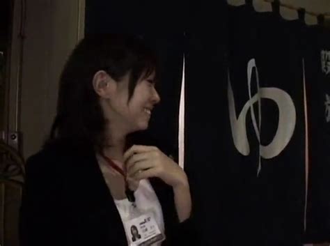 🎥 🇯🇵 پورن ژاپنی دختران کارمند رو می برن حموم مردونه می کنن 🇯🇵 🎥