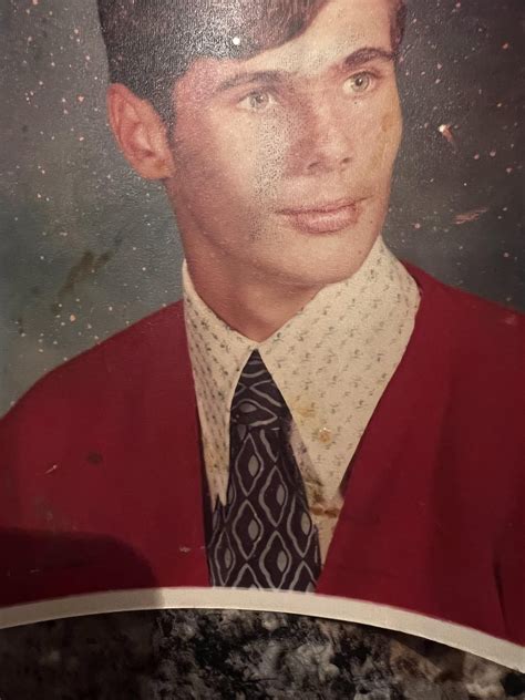 i need help finding this tie r tie