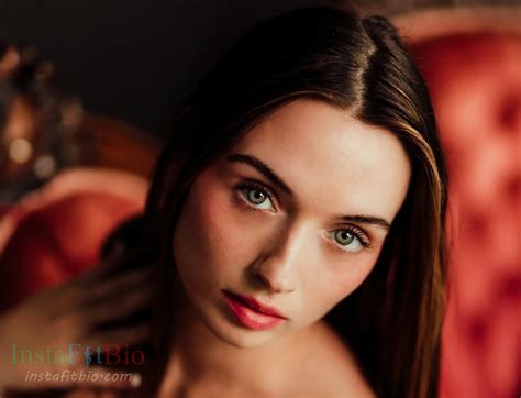 Brooke Tilli Wallpapers Instafitbio Models Biography