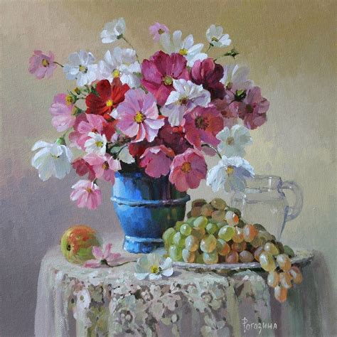 Абстрактные полевые цветы в синей вазе