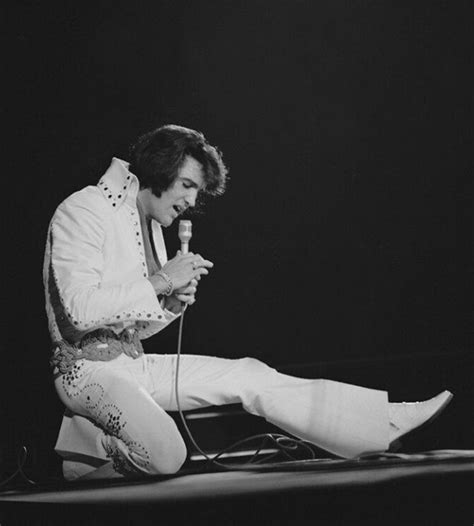 8 Lessons Of Elvis Presleys Style Elvis Direct From Graceland Exhibition