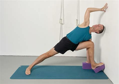 Quadriceps Strength And Flexibility Weekly Advanced Class 356 Yoga Selection
