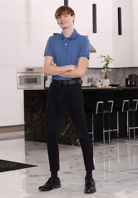 Spikey Dee Oc Modeling