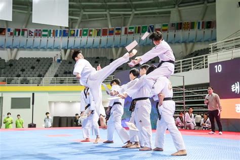주요 관광지서 만나는 태권도 시범 공연 ‘2024 위대한 태권도 무예신문 대한민국 대표 무예체육뉴스