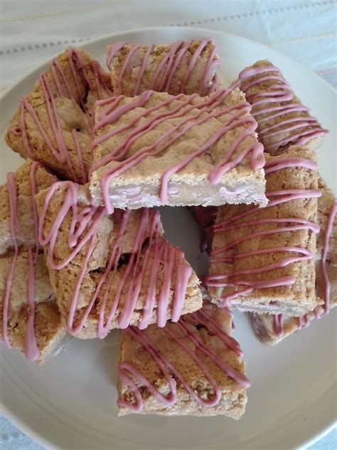 Ruby Chocolate Cookie Bars R DessertPorn