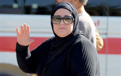 لازالت الأمور غير مستقرة آخر التطورات الصحية للفنانة دلال عبدالعزيز