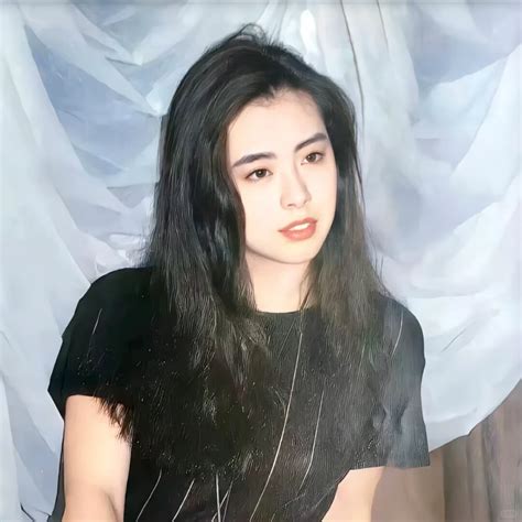 她好美！突然就get到王祖贤了！