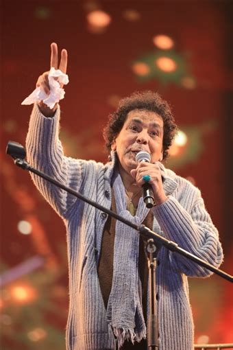 حضور جماهيري كبير عشاق الكينج يودعون 2022 مع محمد منير في التجمع