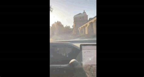 马斯克直播试驾特斯拉fsd V12：世界首个端到端ai自动驾驶！ 搜狐汽车 搜狐网