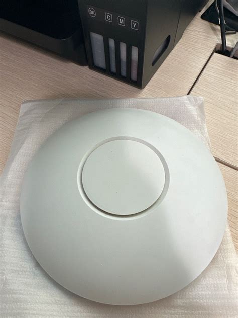 Unifi Uap Ac Pro Computers And Tech Parts And Accessories Networking On Carousell