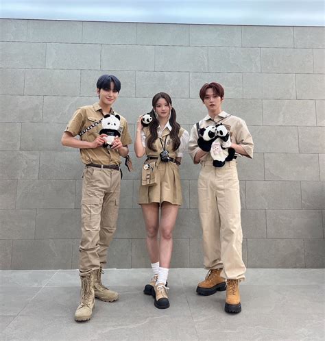 쇼 음악중심 On Twitter 전신 있습니다〰️ 셀카 있습니다〰️ 정우 설윤 리노 쩡아리 다〰️ 다〰️ 있습니다〰️〰
