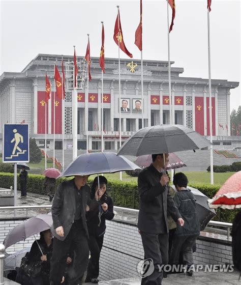 朝鲜七大会场425文化会馆 韩联社