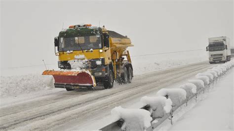 Тир превозващ зърно затвори пътя Добрич Генерал Тошево Новини бг