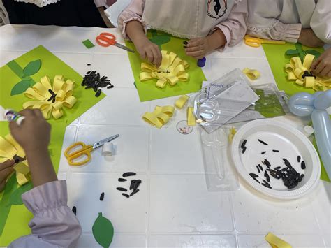 جشن پایان سال پیش دبستانی دبستان و پیش دبستان ریحانه الزهرا س