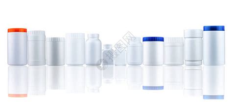 空的塑料和玻璃瓶盖和泵与黑色标签隔离在白色背景医高清图片下载 正版图片505371379 摄图网