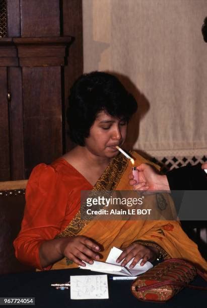 10 Hot Sexy Taslima Nasrin Bikini Pics