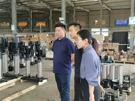 德清县副县长高群调研下渚湖街道城乡风貌提升和未来社区建设等工作