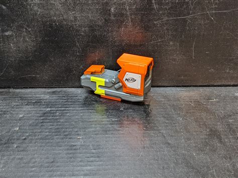 Nerf Modulus Red Dot Sight Blaster Barn