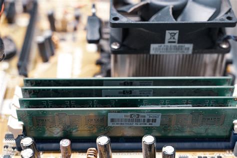 Hbm과 Ddr 메모리의 차이점 고성능 컴퓨팅의 핵심 기술 비교