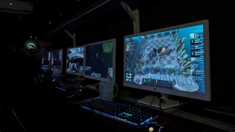 Control Group Connection Monitor Computer Hardware Computer Monitor Indoors Urban