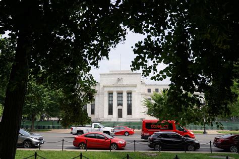 Us Fed To Debate Rate Cut In Shadow Of Presidential Election The