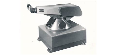 Kr Famulus Development Of The First Industrial Robot With An Electric