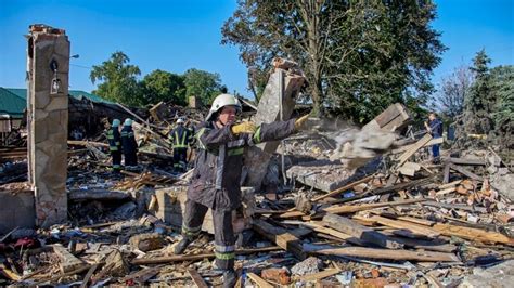 Через російський обстріл Дніпропетровщини загинула жінка ОВА Новости Section Ukr Net