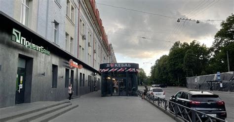 Суд надав ексадвокату Зваричу право звести МАФ на території колишнього підземного переходу у Львові