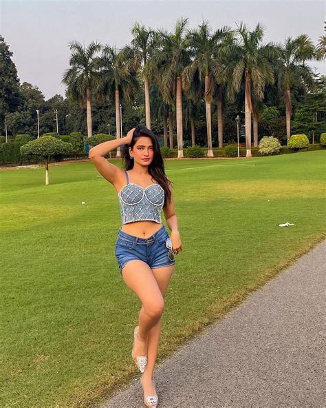 Komal Singh Irtr Rbeautifulfemales