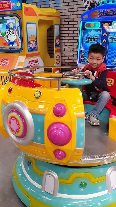 친구가 없어서 외로워요 놀이기구 혼자타기ㅠㅠ 채빈 이마트 놀이기구 Shorts Youtube