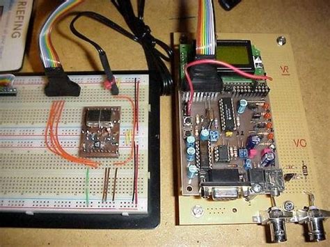 A DDS Module Based On The AD9835 Using PIC16F84