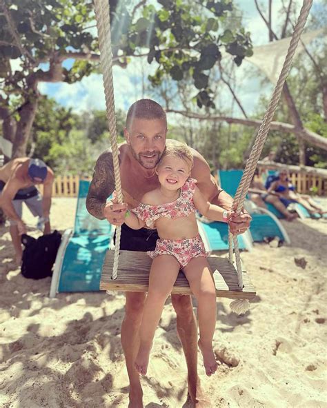 Mina Starsiak Hawk Posts Sweet Birthday Tribute To Husband Steve