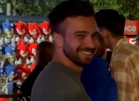 ویدیوی حرکات غیرمنتظره سروش رفیعی در کانادا برای دخترش تابناک Tabnak